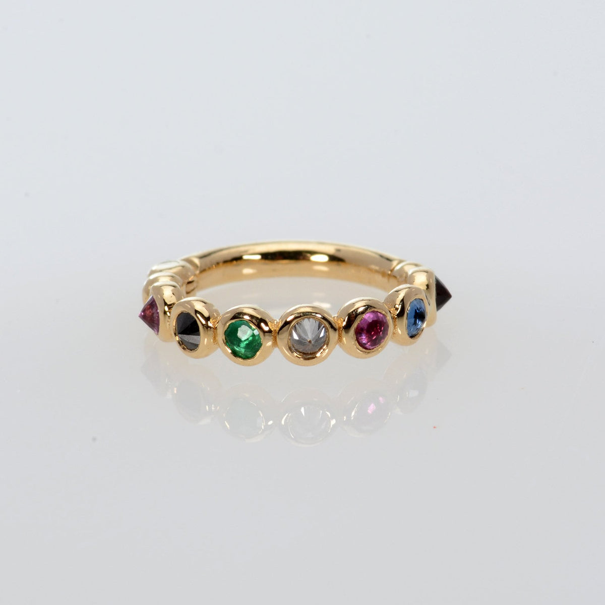 Rainbow Piercing – Magic Hammer