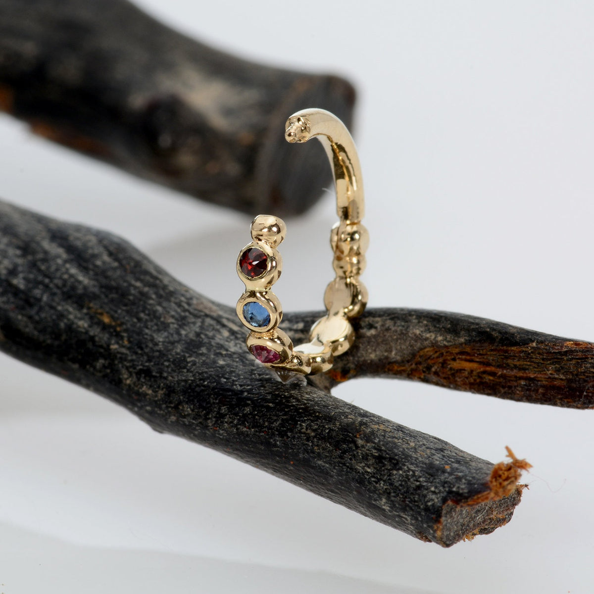 Rainbow Piercing – Magic Hammer