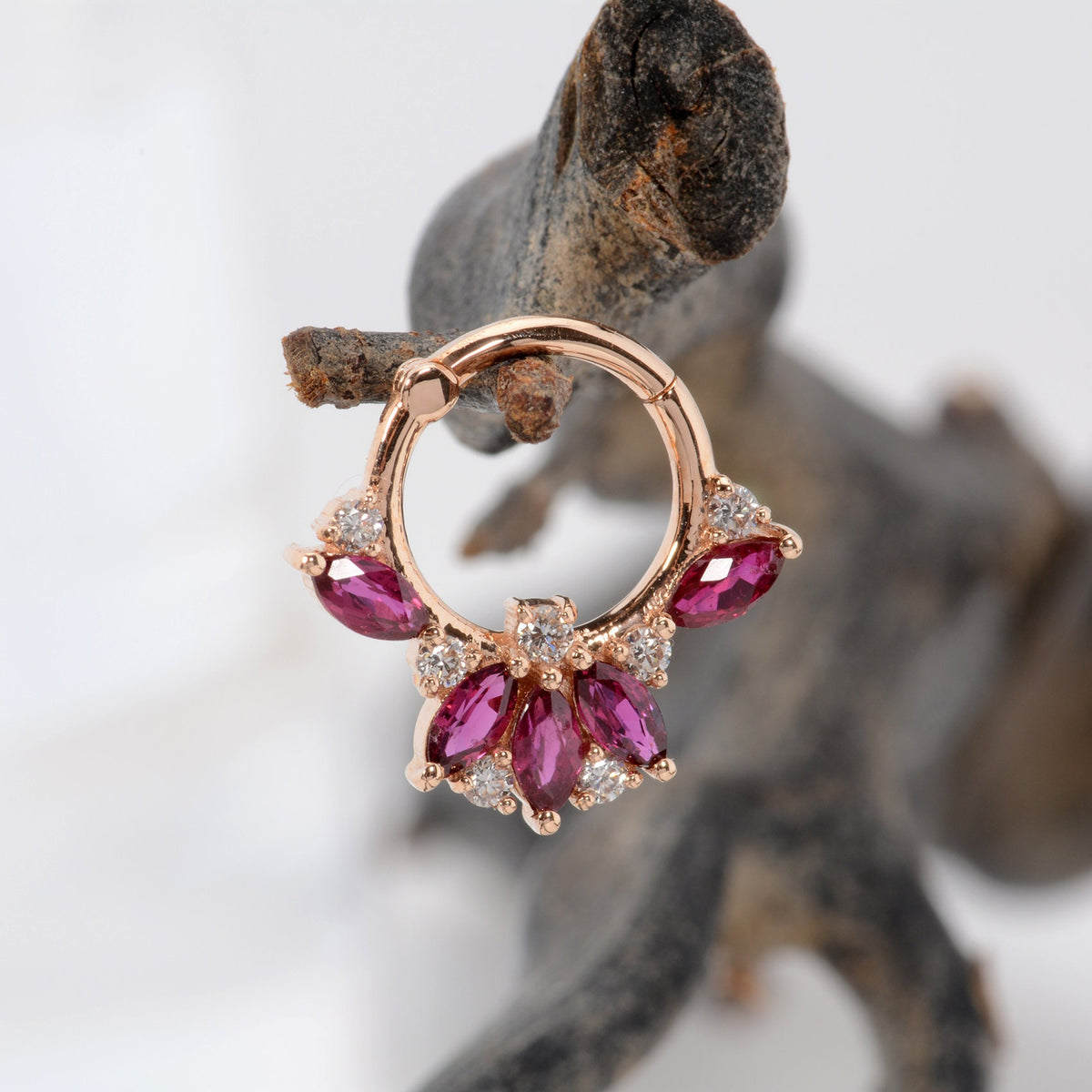 Ruby Helix With Diamonds – Magic Hammer