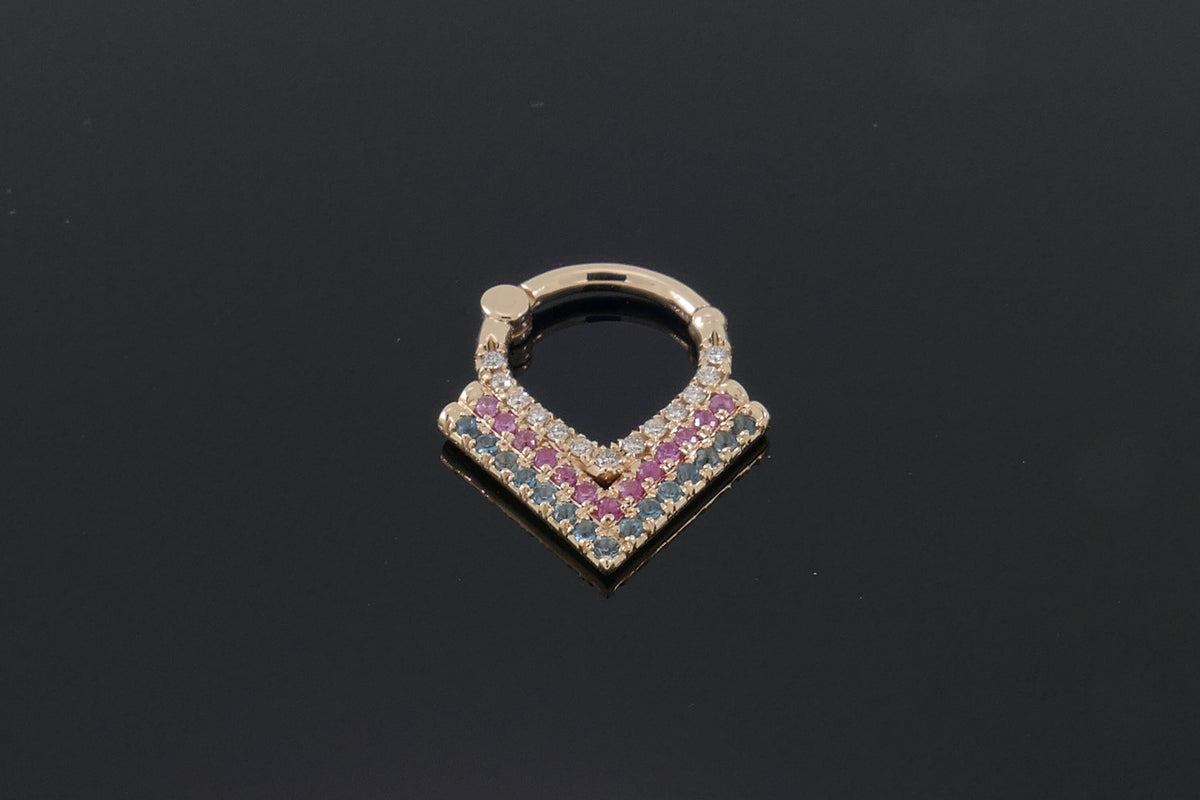 Chevron Piercing – Magic Hammer